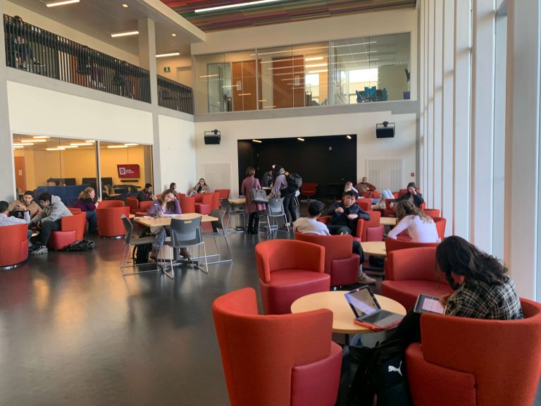 SFU（サイモンフレーザー大学）のキャンパスをご紹介いたします！ – 留学コラム｜iae留学ネット